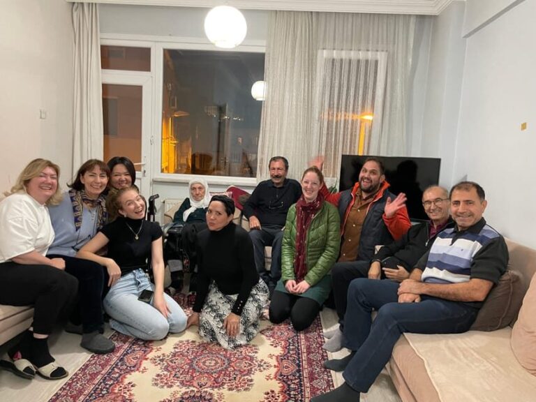 Istanbul Authentic Turkish Family Dinner with Eastern Family
